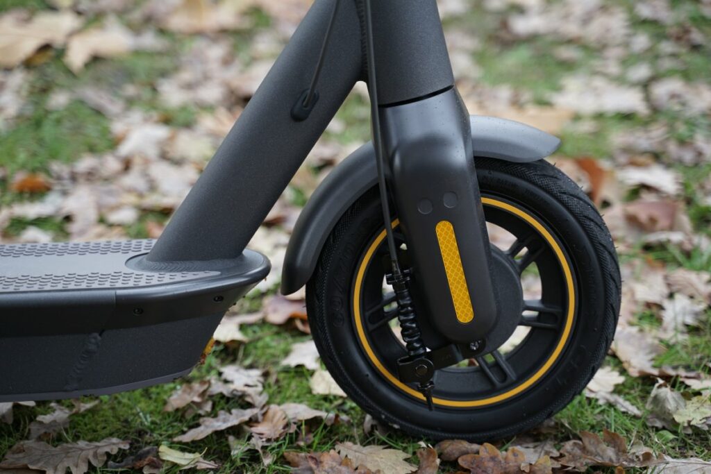 Test Ninebot Max G30 : une réussite - Gyronews